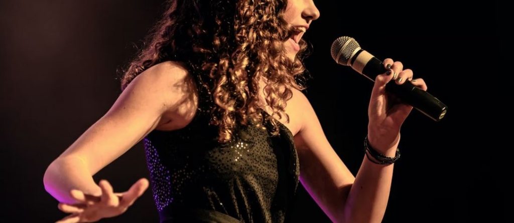 Comment choisir son microphone pour chanter ? – Le site sorties-musique.com